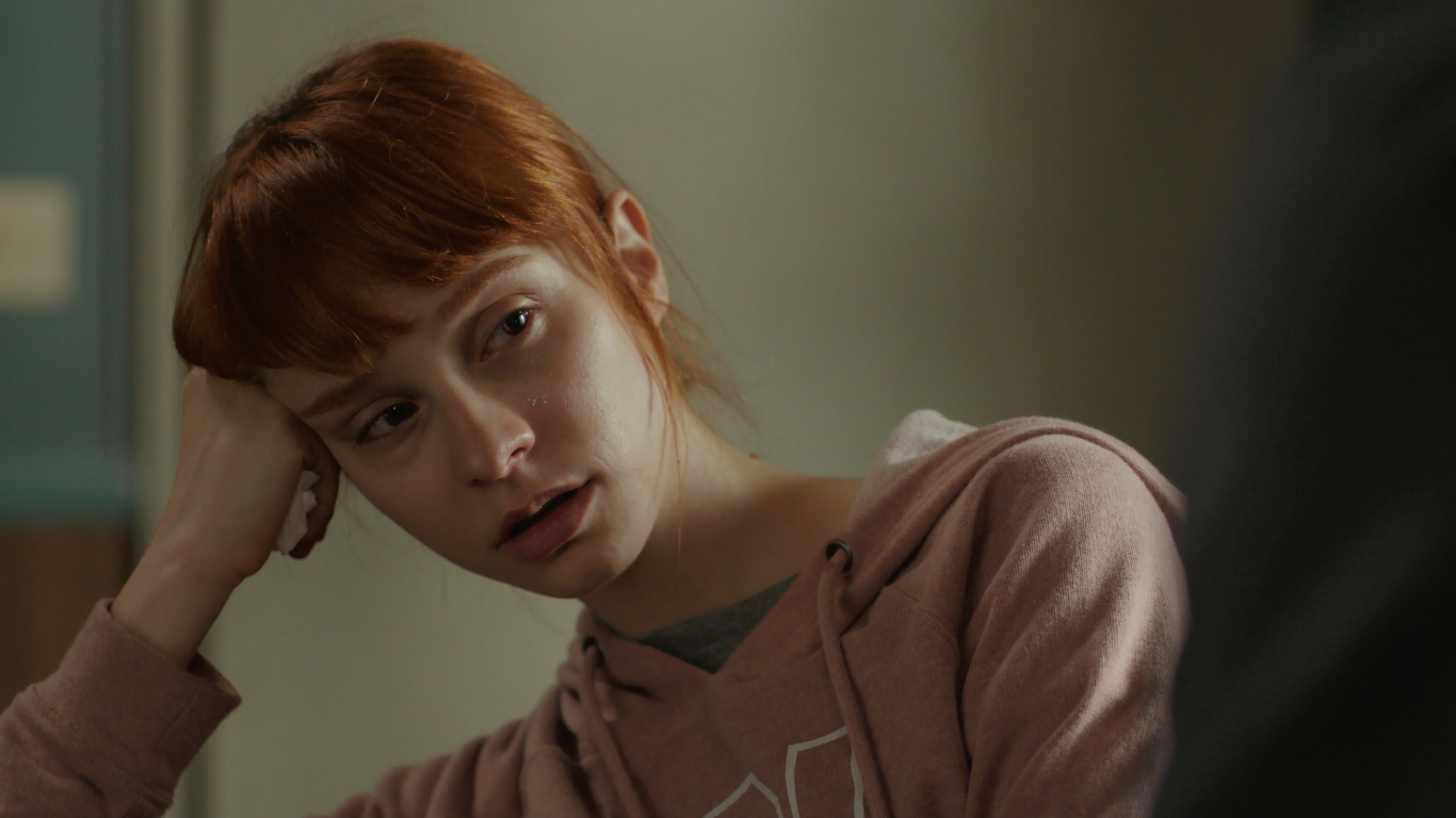 Ангела Димитрова - Актерката која се вивнува кон ѕвездите - Аптеки ...